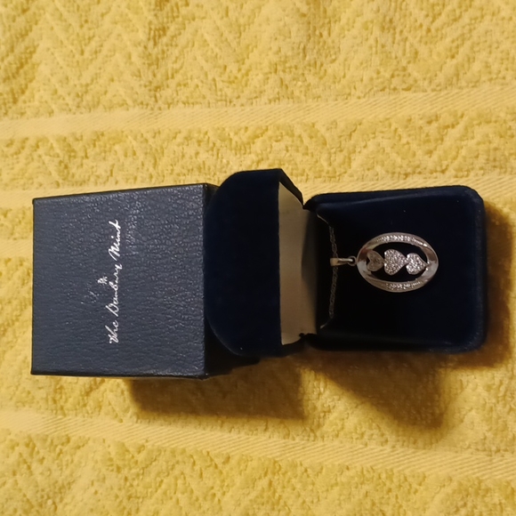 Danbury Mint | Jewelry | Danbury Mint Mother Daughter Necklace | Poshmark